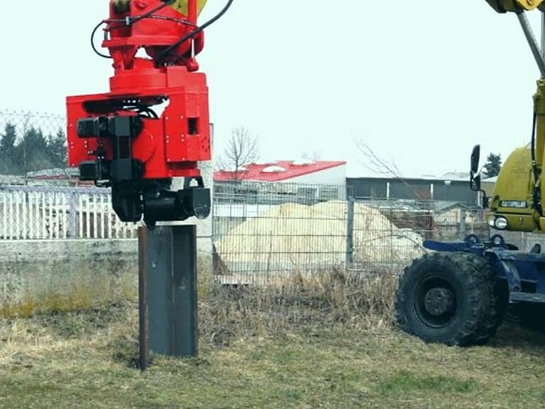 Top 8 Sheet Pile Hammers - Fender Marine